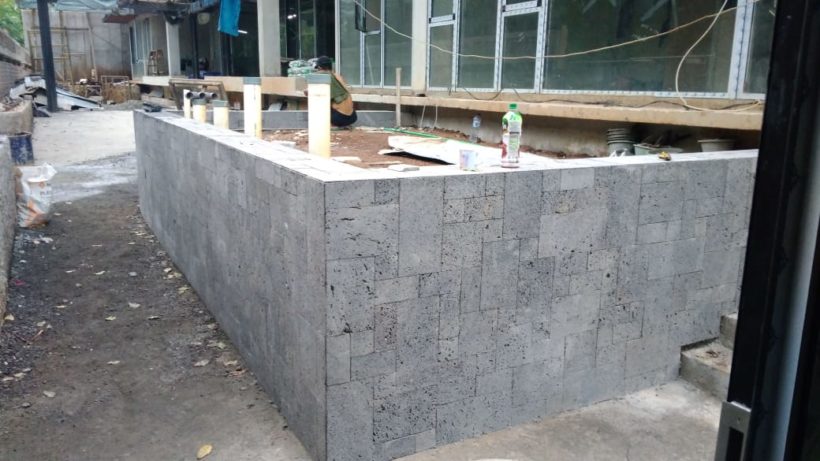 Batu Curie, Batu Tiffa dan Monster Stone